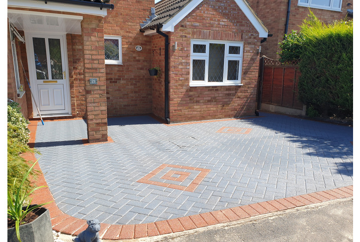 'BLOCK MAGIC' Sealer GREY - Re-colour Old Block Paving - ALWAYS Clean ...