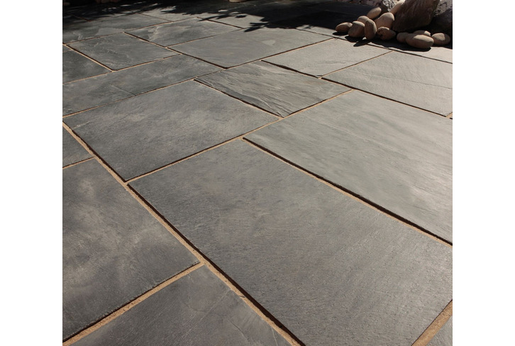 Slate Floor and Patio Sealer in a Dry, Natural Finish - Smartseal