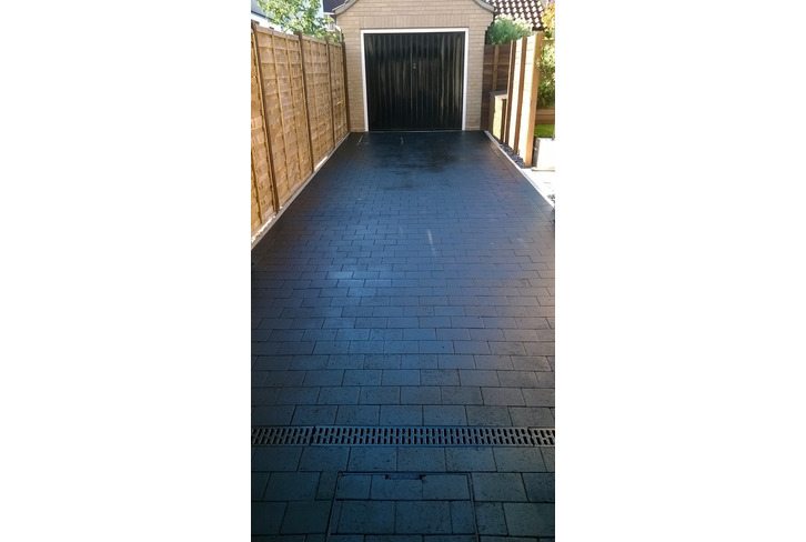 Block Paving Paint | Concrete Paint BLACK | Driveway Paint - Smartseal