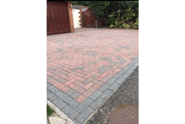 Block Paving Paint | Concrete Paint RED - Smartseal