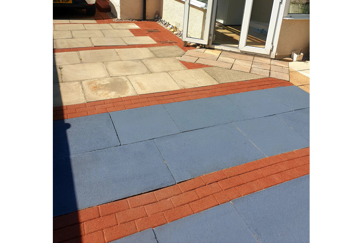 PAINT FOR PATIO SLABS | RED CONCRETE PAINT - Smartseal